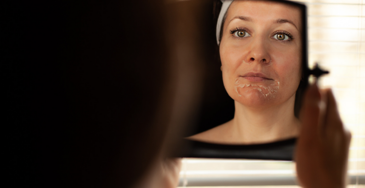 Flaky Skin: Causes and Types| Clinikally