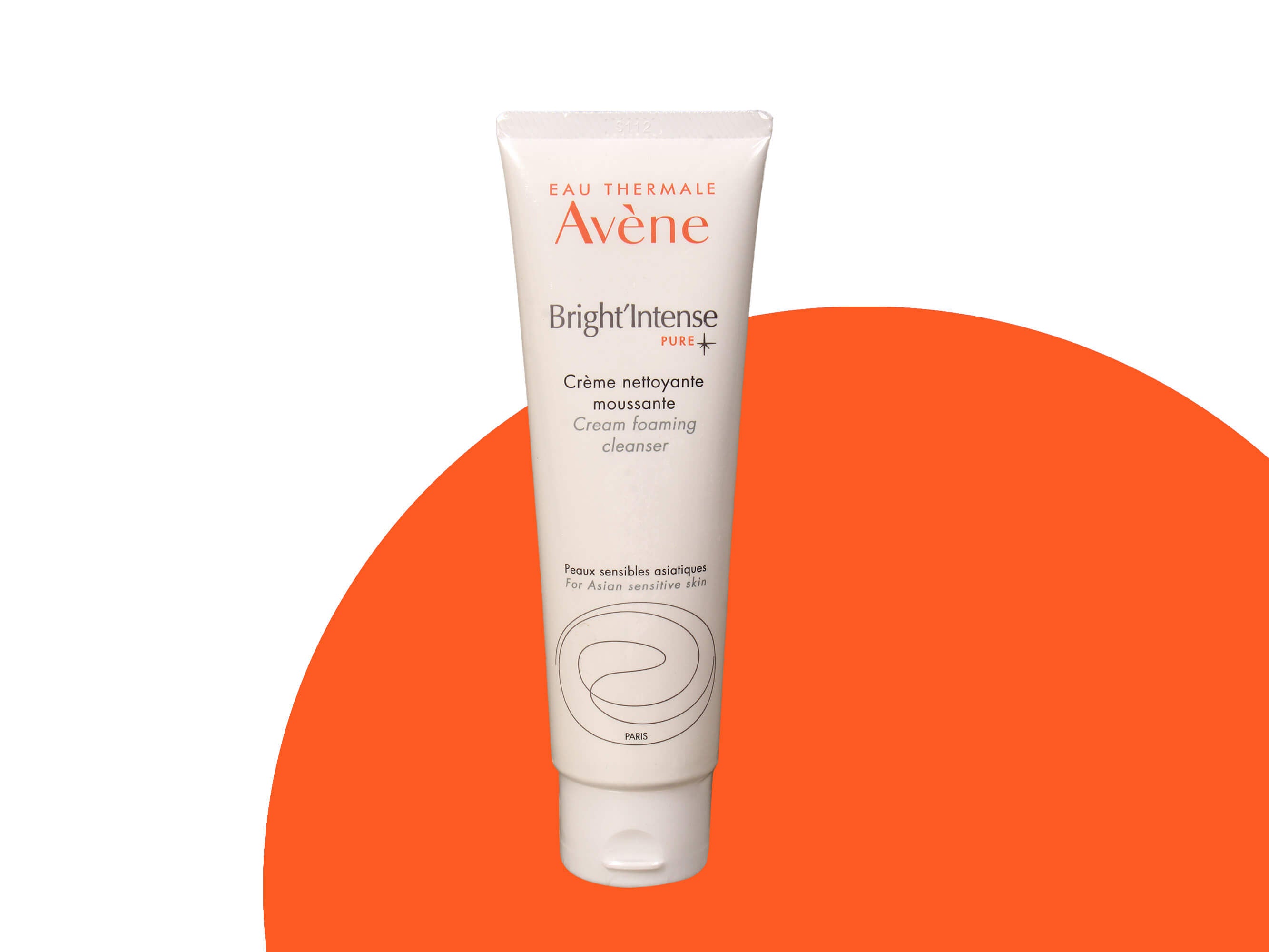 Buy Avene Bright Intense Pure Cream Foaming Cleanser Online | Clinikally