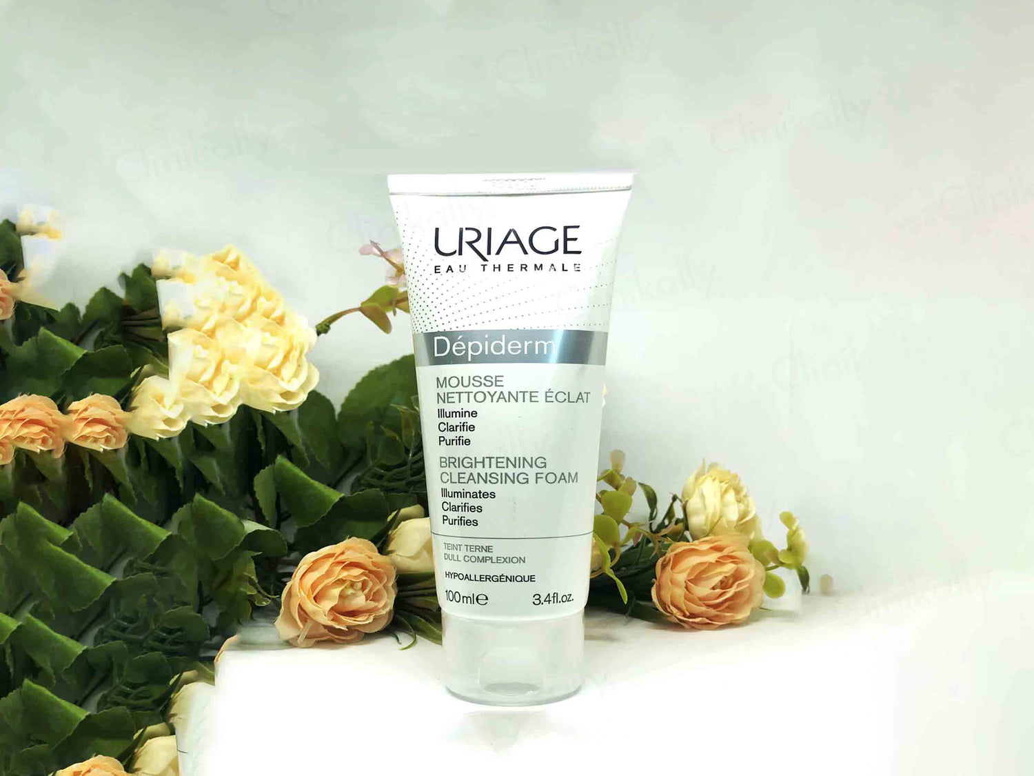 Buy Uriage Depiderm Mousse Brightening Cleansing Foam Online | Clinikally